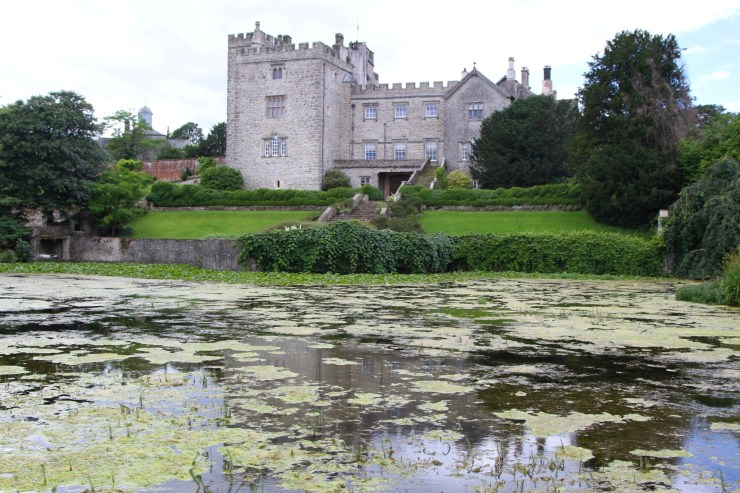 A tale of two houses (part 2): Sizergh Castle – Notes from Camelid Country