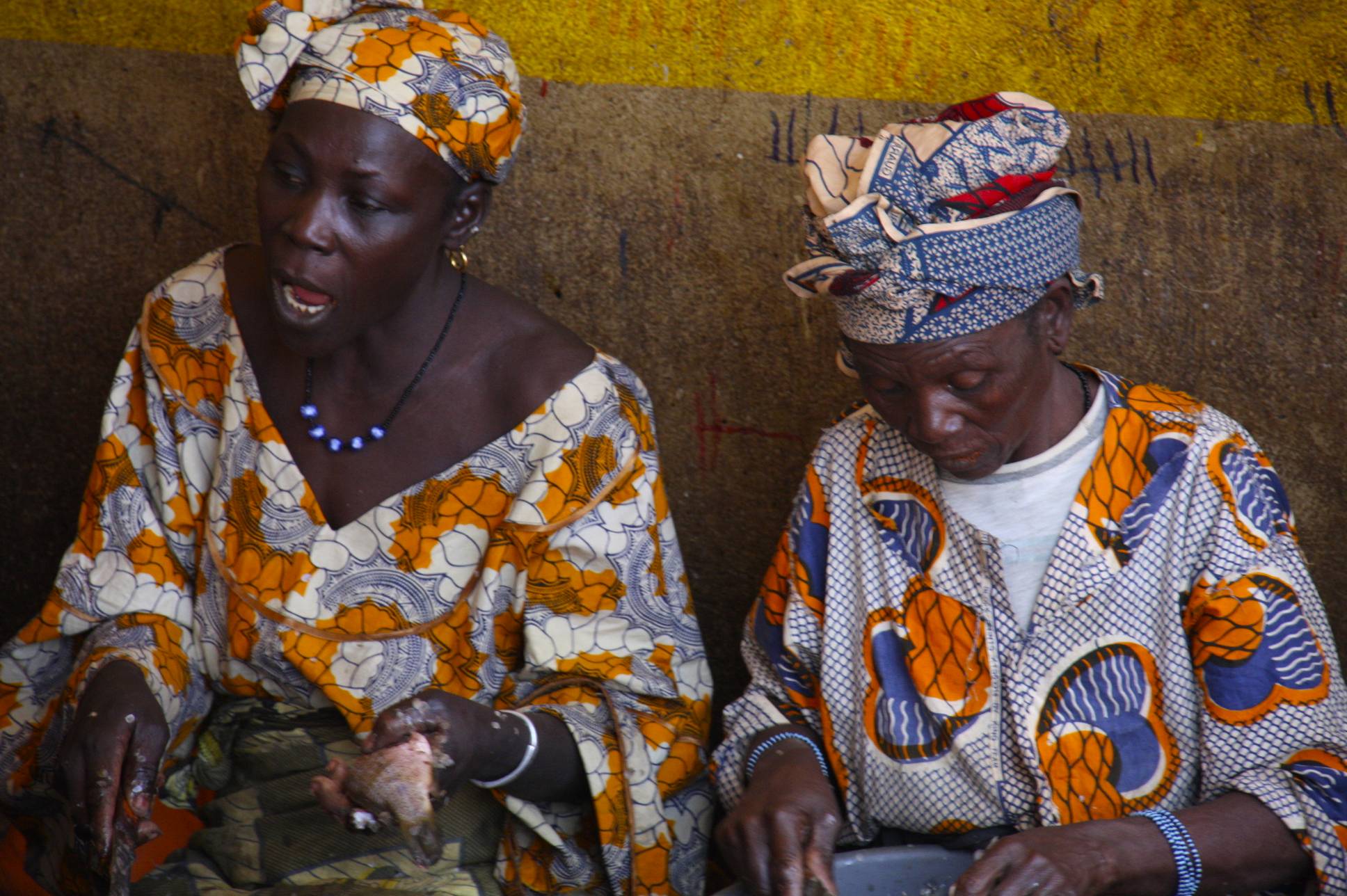 Mopti, bustling port town at the confluence of the Bani and Niger ...