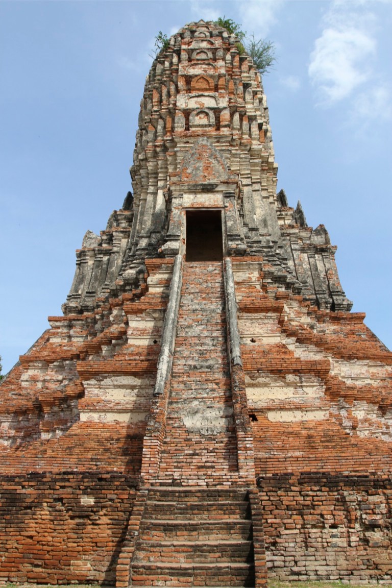Ayutthaya’s ghost temples – Notes from Camelid Country